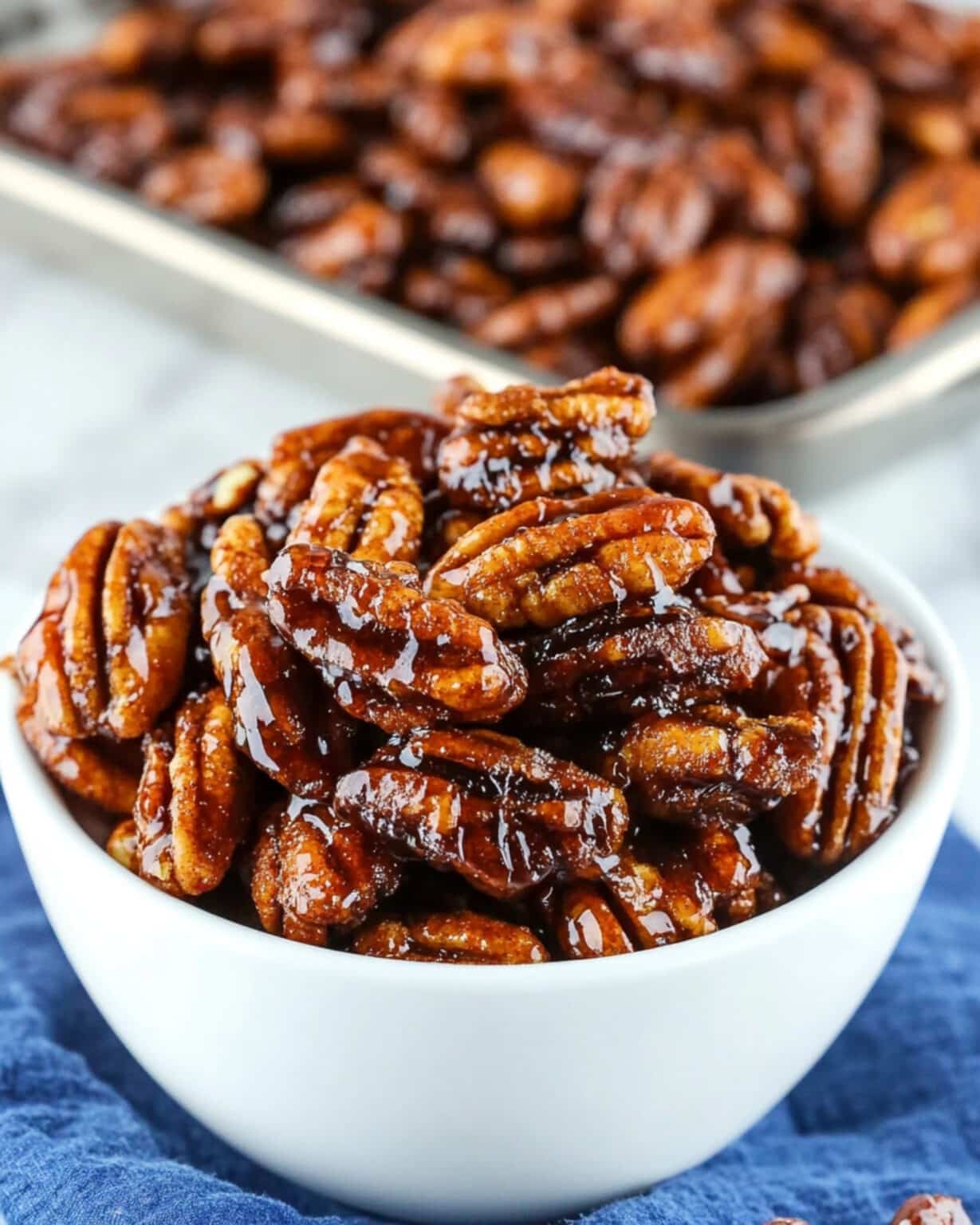 Crock Pot Candied Pecans Recipe - YummyHere