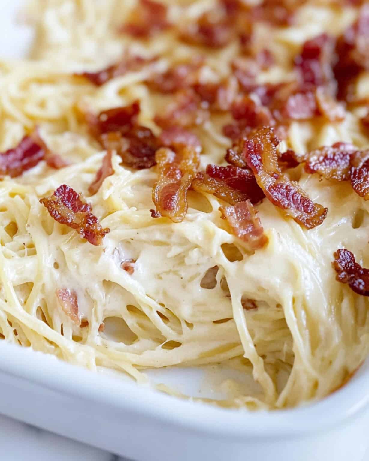 Bacon Cream Cheese Spaghetti Recipe - YummyHere
