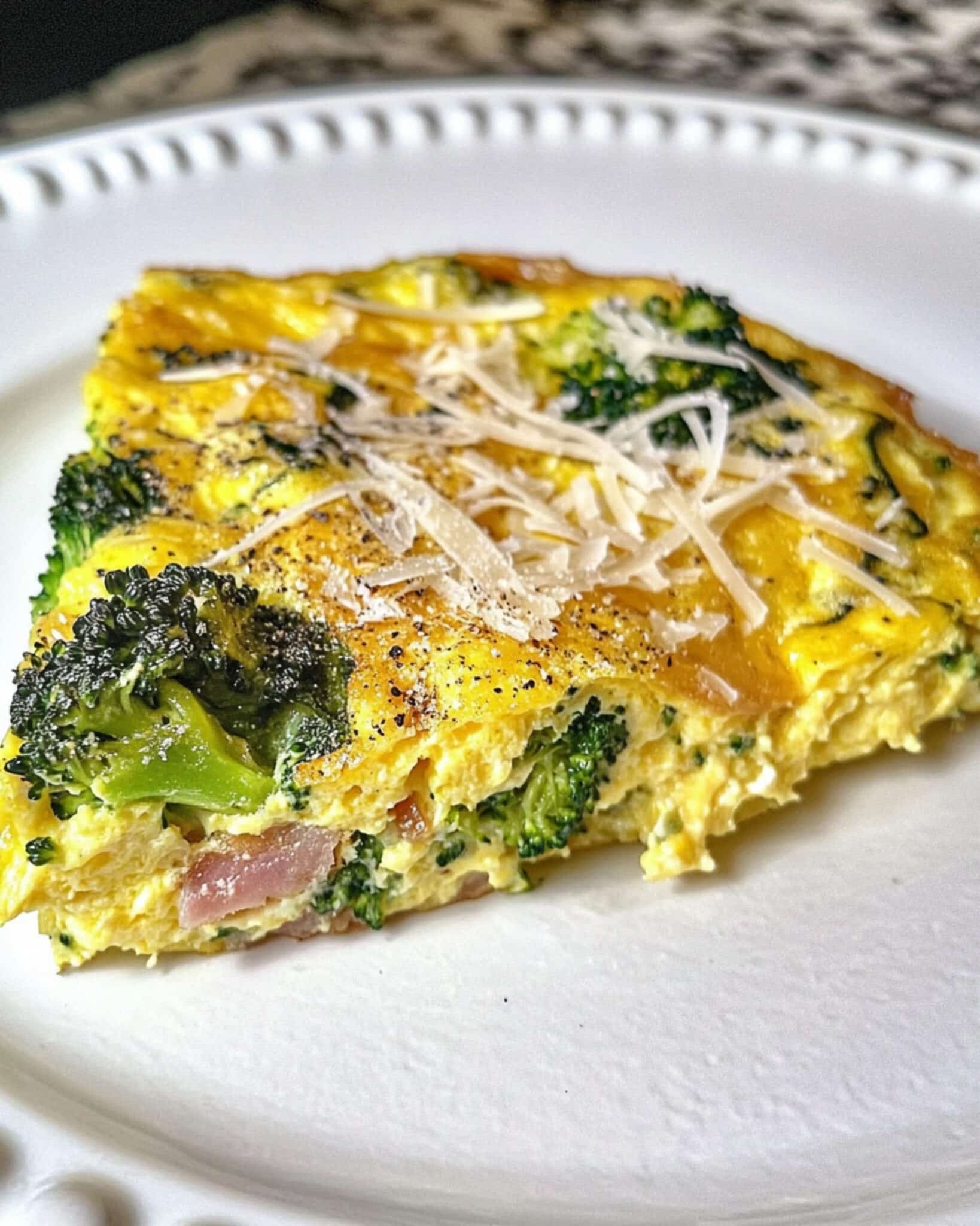 15 Minute Loaded Omelette Recipe - YummyHere